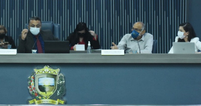 "SETUT É QUEM MAIS LUCRA" - Política - Política Dinâmica